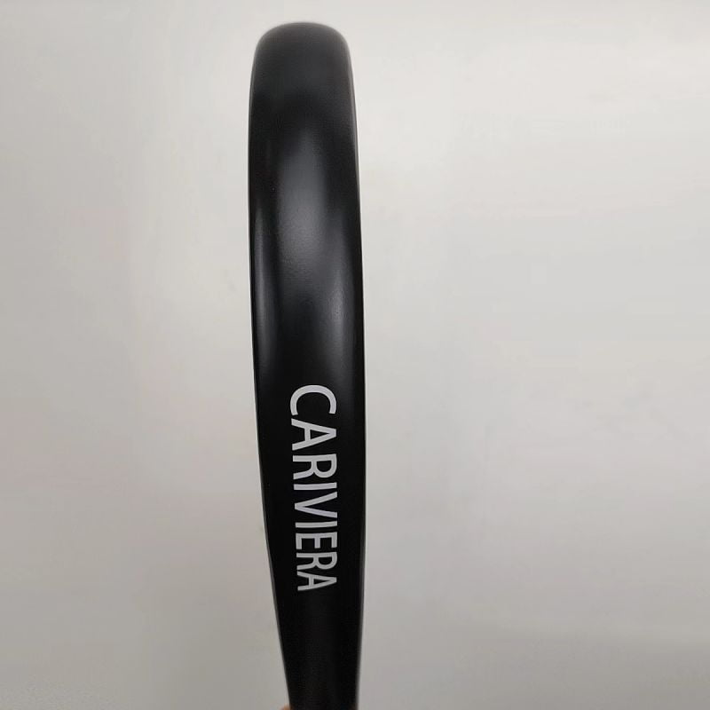 TRADITIONAL – Carbon Rock
